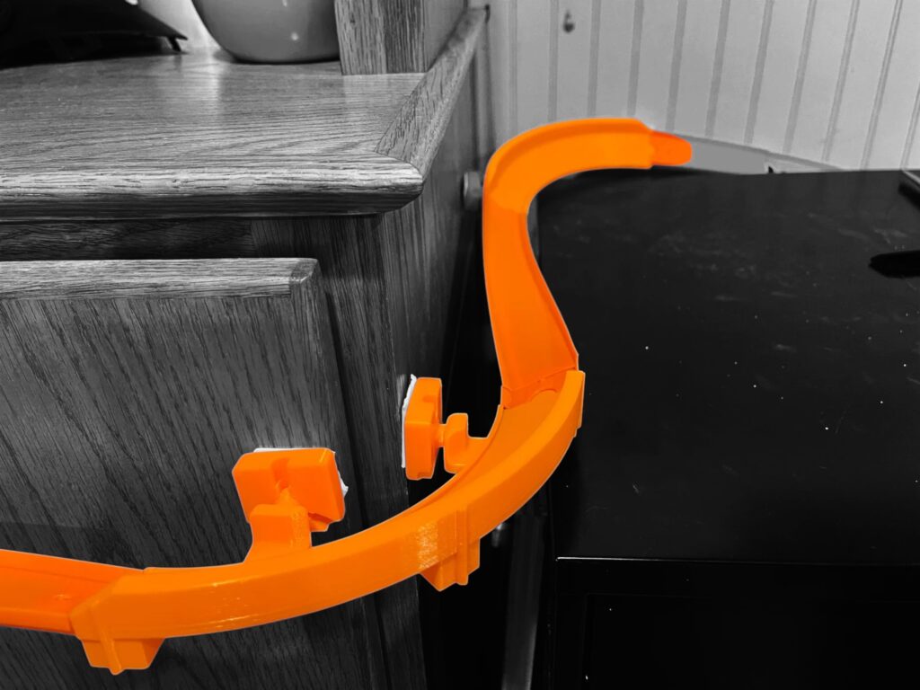 90 Degree Wall Mounted Hot Wheels Track Banked Turn
